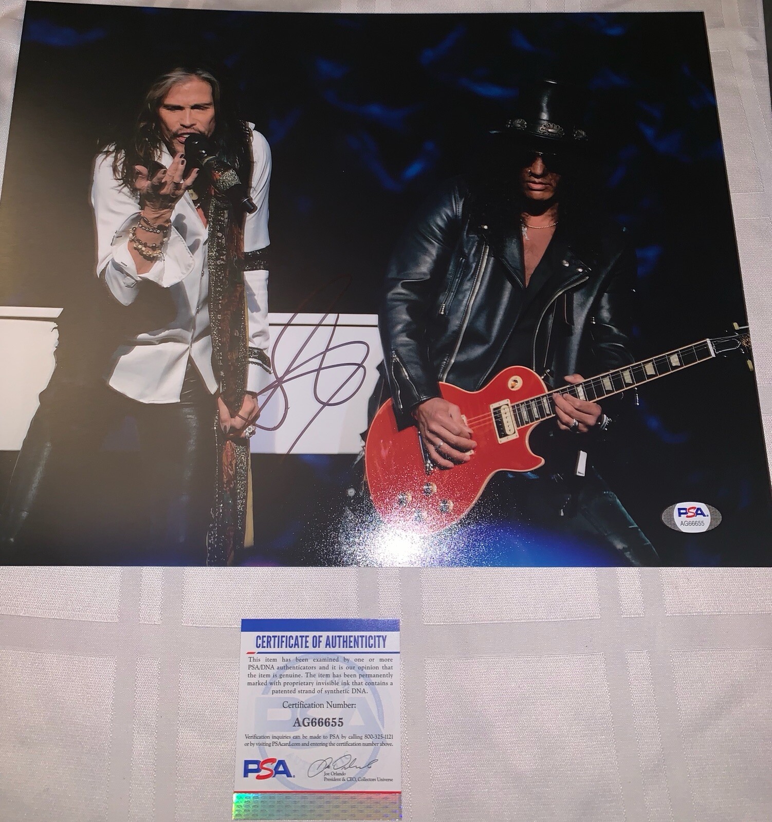 Steven Tyler Autographed Memorabilia | Signed Photo, Jersey ...