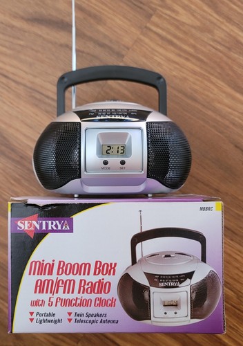 Sentry Mini Boom Box AM/FM Radio 5 Function Clock Antenna Twin Speakers ...