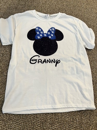 Women’s Minnie Mouse Kentucky T-shirt. Size Medium | eBay
