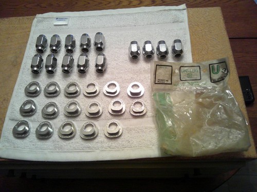 UNI LUG III LUG NUTS WHEELS 4 1/2, 4 3/4, 5 " BOLT CIRCLE 1964-75 CHEVY ...