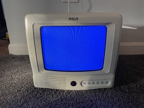 Vintage RCA CRT 9" Inch TV Retro Gaming Model E09344 Tested W/ Cord *No ...