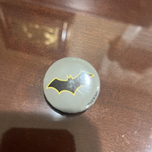 Batman Button | eBay