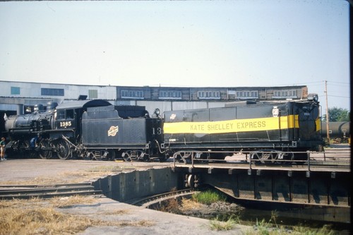 KATE SHELLEY EXPRESS CAR CNW boone ia kodachrome train photo slide ...