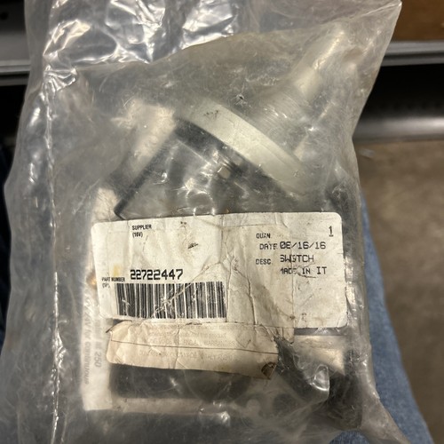 22722447 Battery Disconnect Switch | eBay