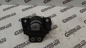 发动机支架 2021 沃尔沃 V60 | eBay