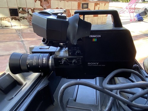 Vintage Trinicon Sony HVC-2000 Color Video Camera w/ Case | eBay
