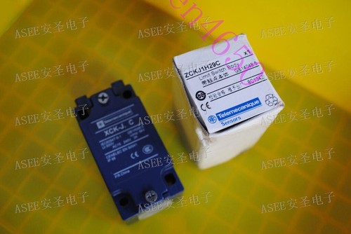 ONE NEW safety limit switches XCSA701 | eBay