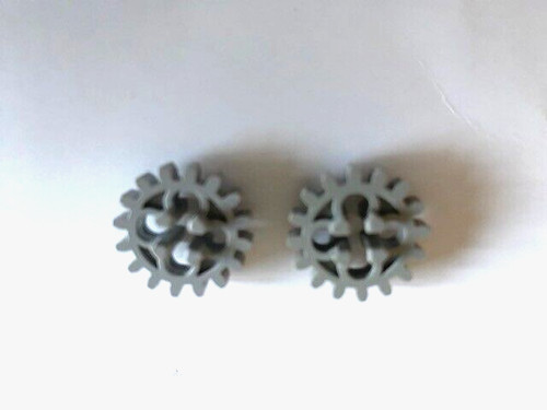 LEGO Technic Parts: 16 Tooth Gear, 4 Axle Hole, Part# 4019, Lt Bl Gray ...