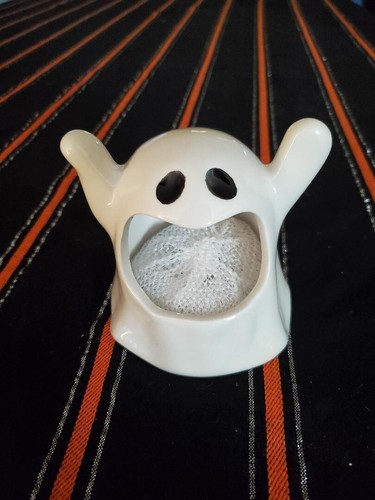Full Moon Furnishings Halloween BOO Spooky Ghost Sponge Ceramic Holder ...