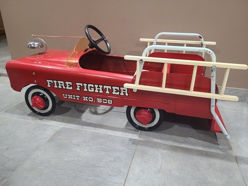 FULL SIZE ORIGINAL 1960's AMF PEDAL CAR FIRETRUCK ~ Fire Fighter Unit ...