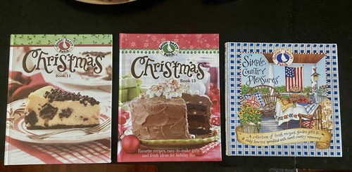 Lot Of 3 Gooseberry Patch Hardback Cookbooks Crafts Christmas Holidays ...