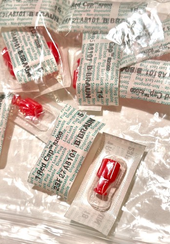 B.BRAUN Red Cap Luer Lock Plug Dual Male Female - Syringe IV Connector ...