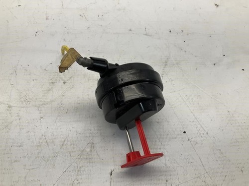 04 05 06 07 08 Chrysler Crossfire 3.2 AT Fuel Filler Door Lid Lock ...