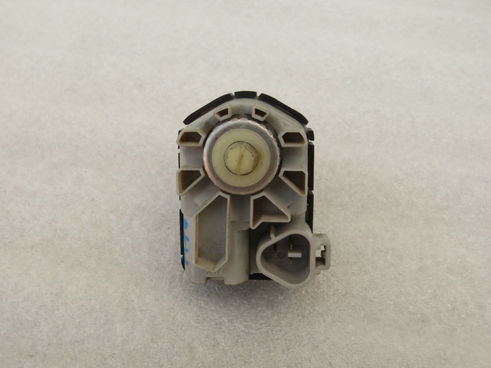 85661-28010 Toyota Motor, headlamp leveling, rh 8566128010, New Genuine ...