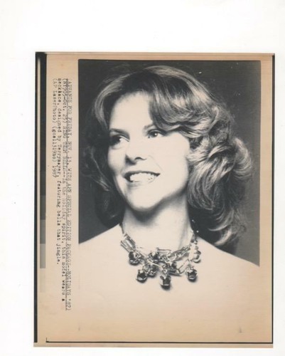 Necklace Designed by Terry Mayer. Nov. 1987 - LaserPhoto | eBay