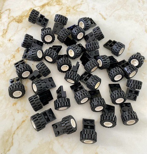 Lego 36pc Black Tires 21mmX12mm 87697 White Rim 2x2 Wheel Holder Plate ...