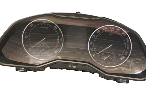SKODA SUPERB III INSTRUMENT CLUSTER SPEEDOMETER TACHO 3V0920751 | eBay
